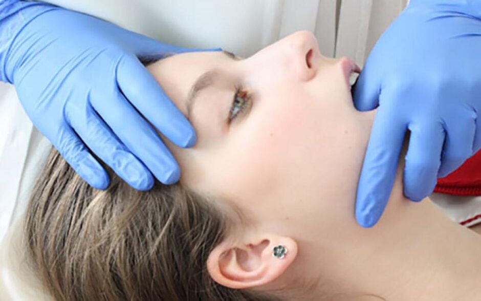 Fisioterapia y Osteopatía en el Tratamiento de la Disfunción de la ... Fisioterapia y Osteopatía en el Tratamiento de la Disfunción de la ...